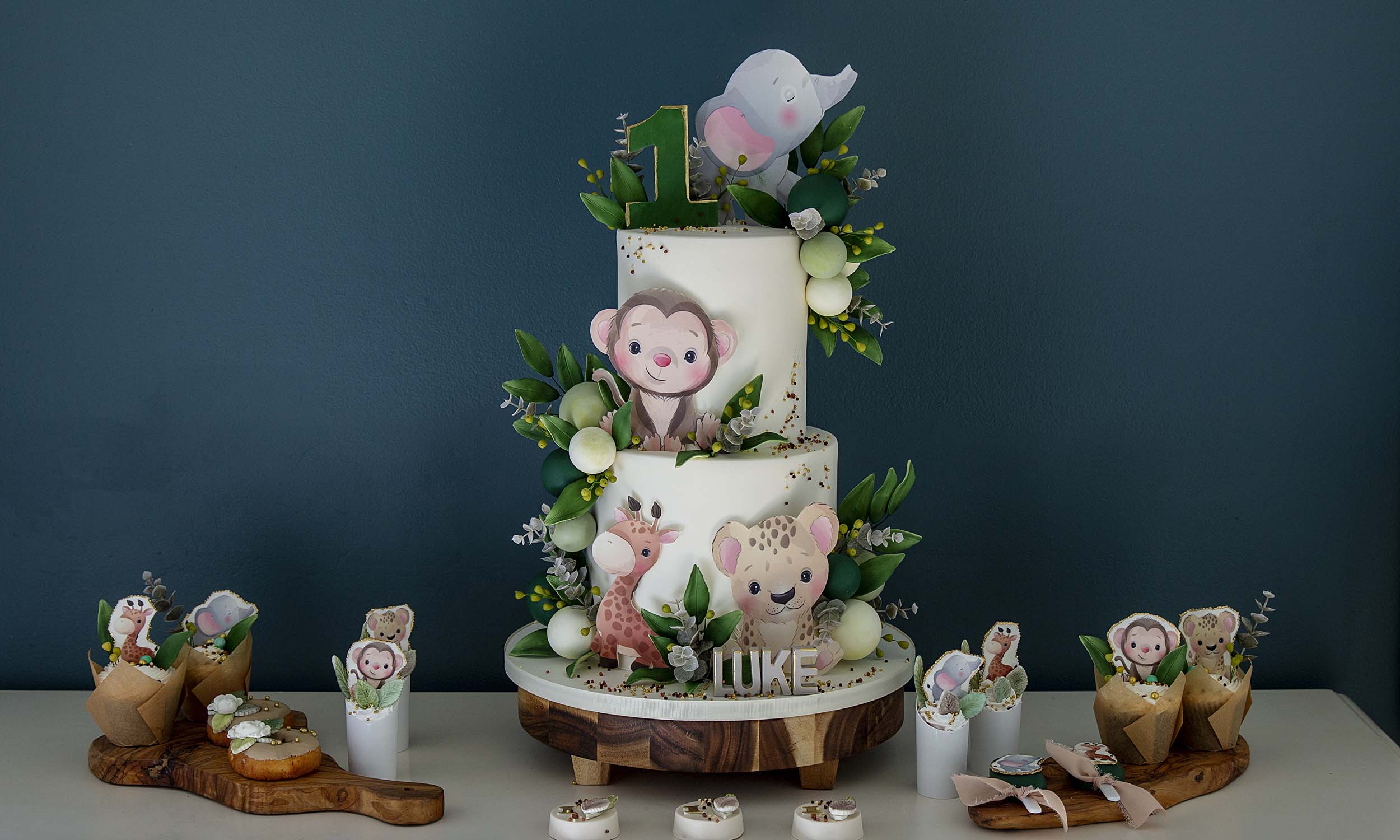 Birthday Cakes | Wedding Cakes | Elegant Temptations Miami | Elegant ...